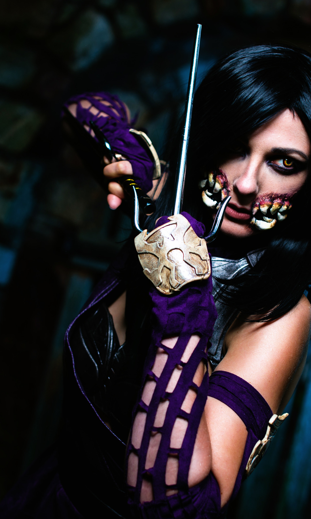 Download wallpaper girl, sword, cosplay, castle, Mileena, section girls in resolution 1080x1800
