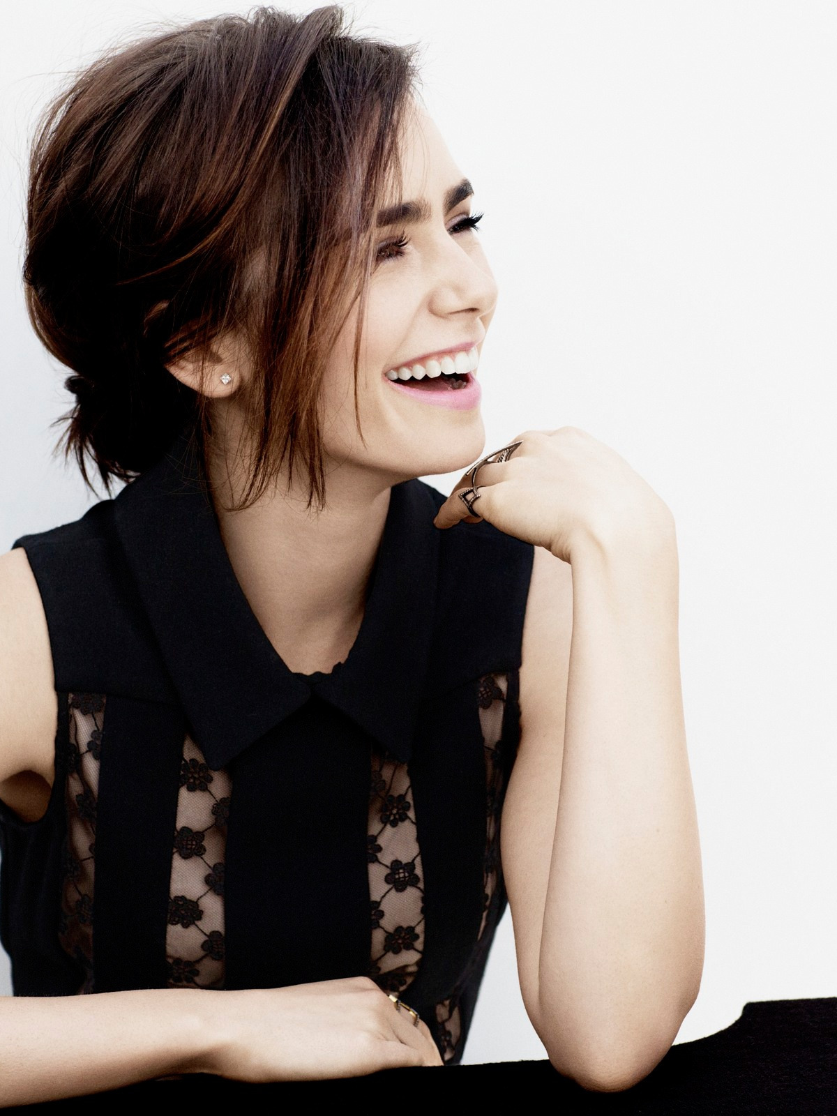 Download wallpaper smile, actress, profile, Lily Collins, section girls ...