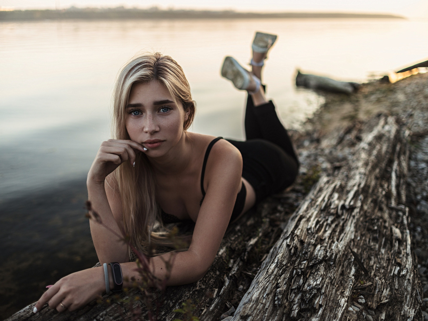 Download wallpaper water, pose, model, hair, Girl, blonde, Sasha Rusko ...