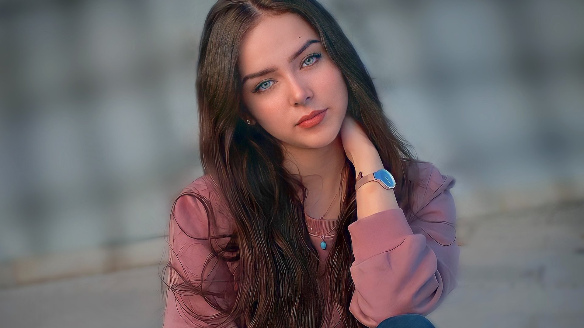 Download Wallpaper Girl Eyes Model Pretty Face Pose Cute