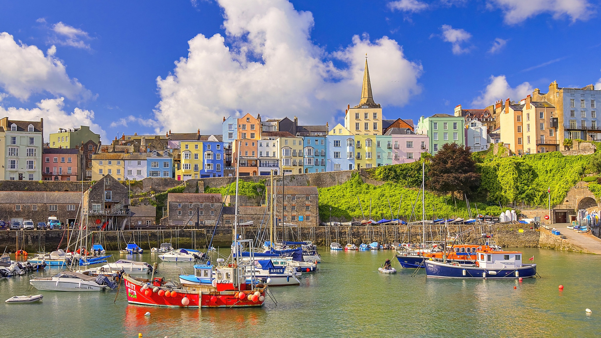 Download wallpaper home, Wales, Tenby, section city in resolution 1920x1080