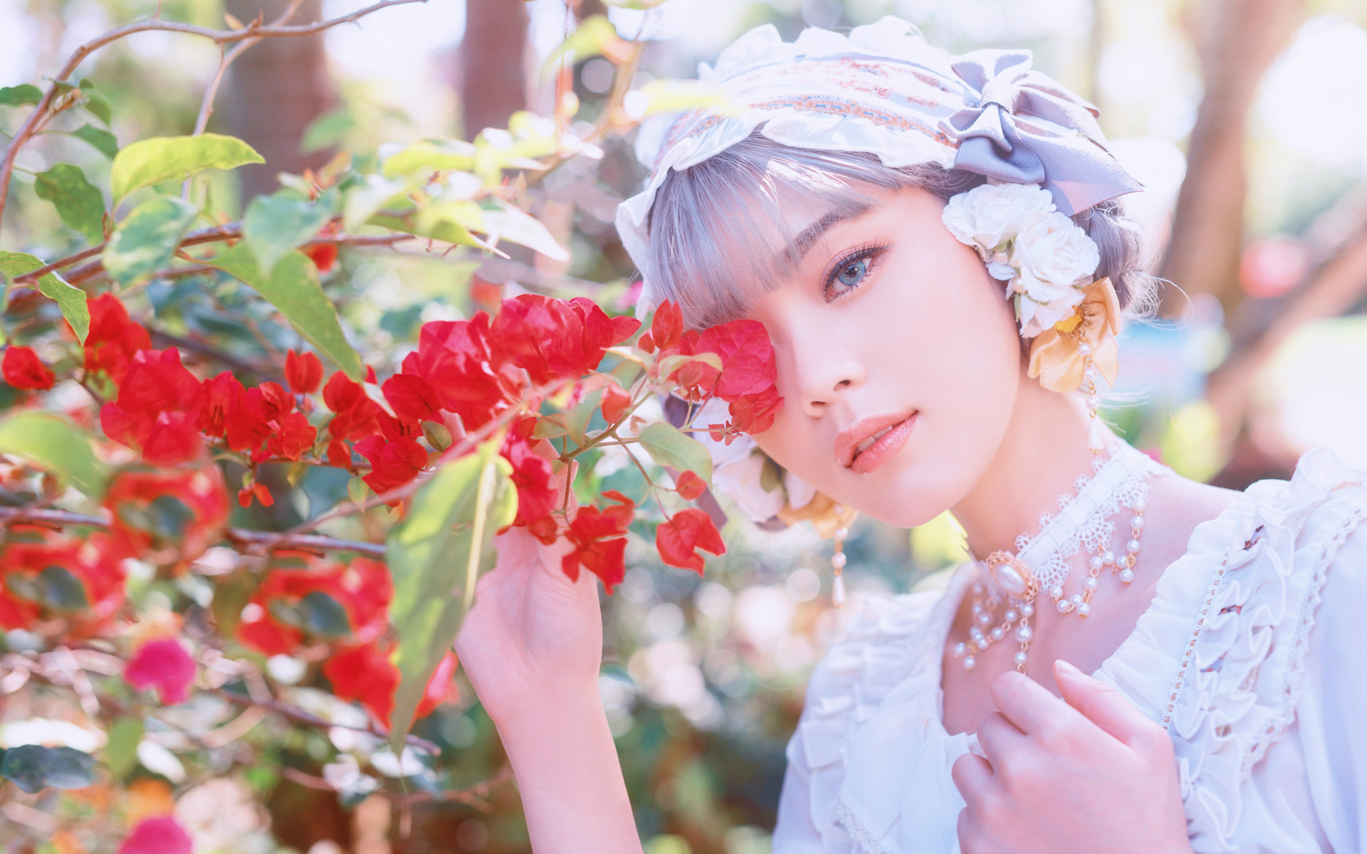Download Wallpaper Summer Girl Light Flowers Nature Portrait