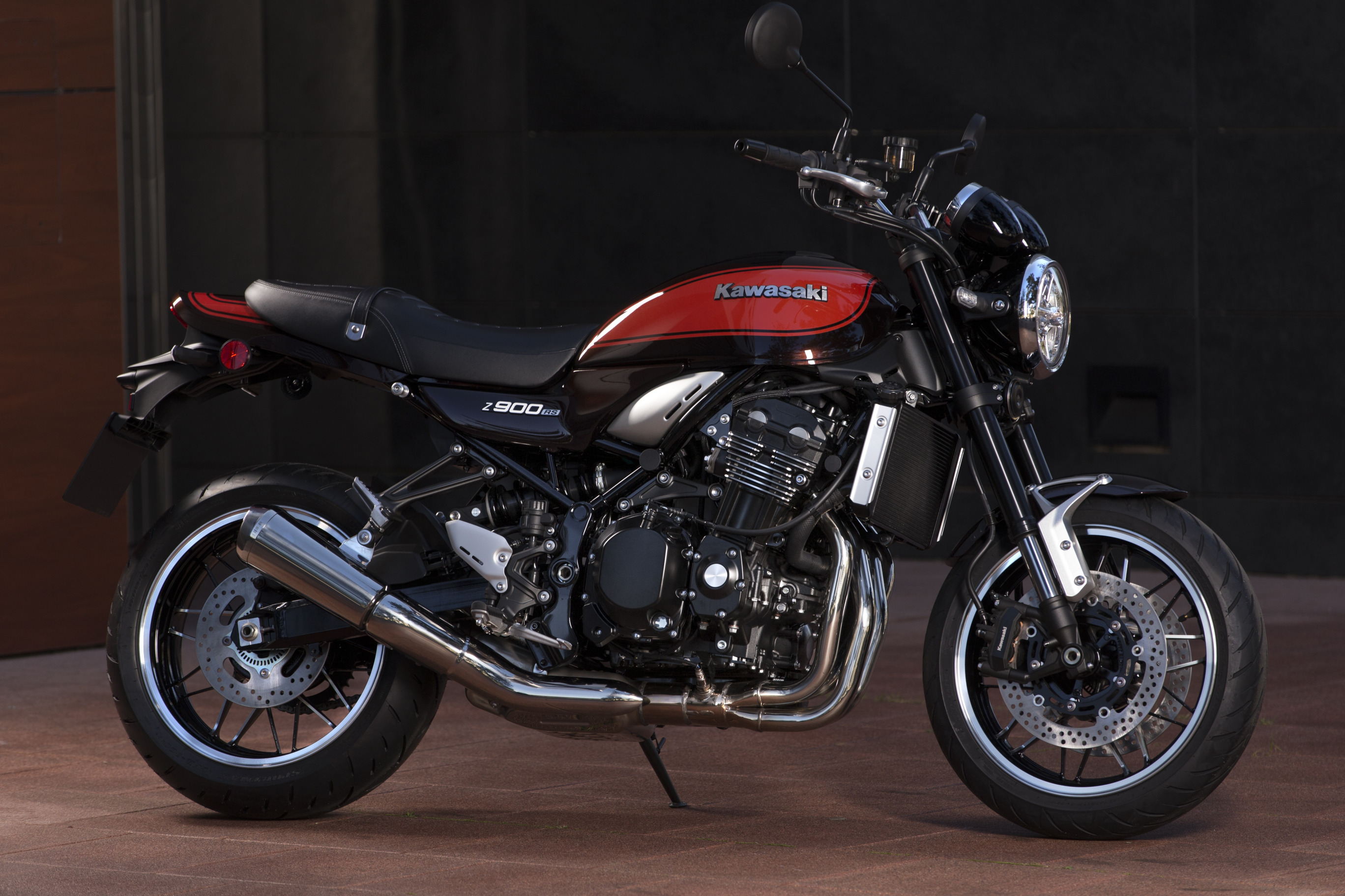 Download wallpaper Kawasaki, motorcycle, Kawasaki Z900RS, section motorbike in resolution 2736x1824