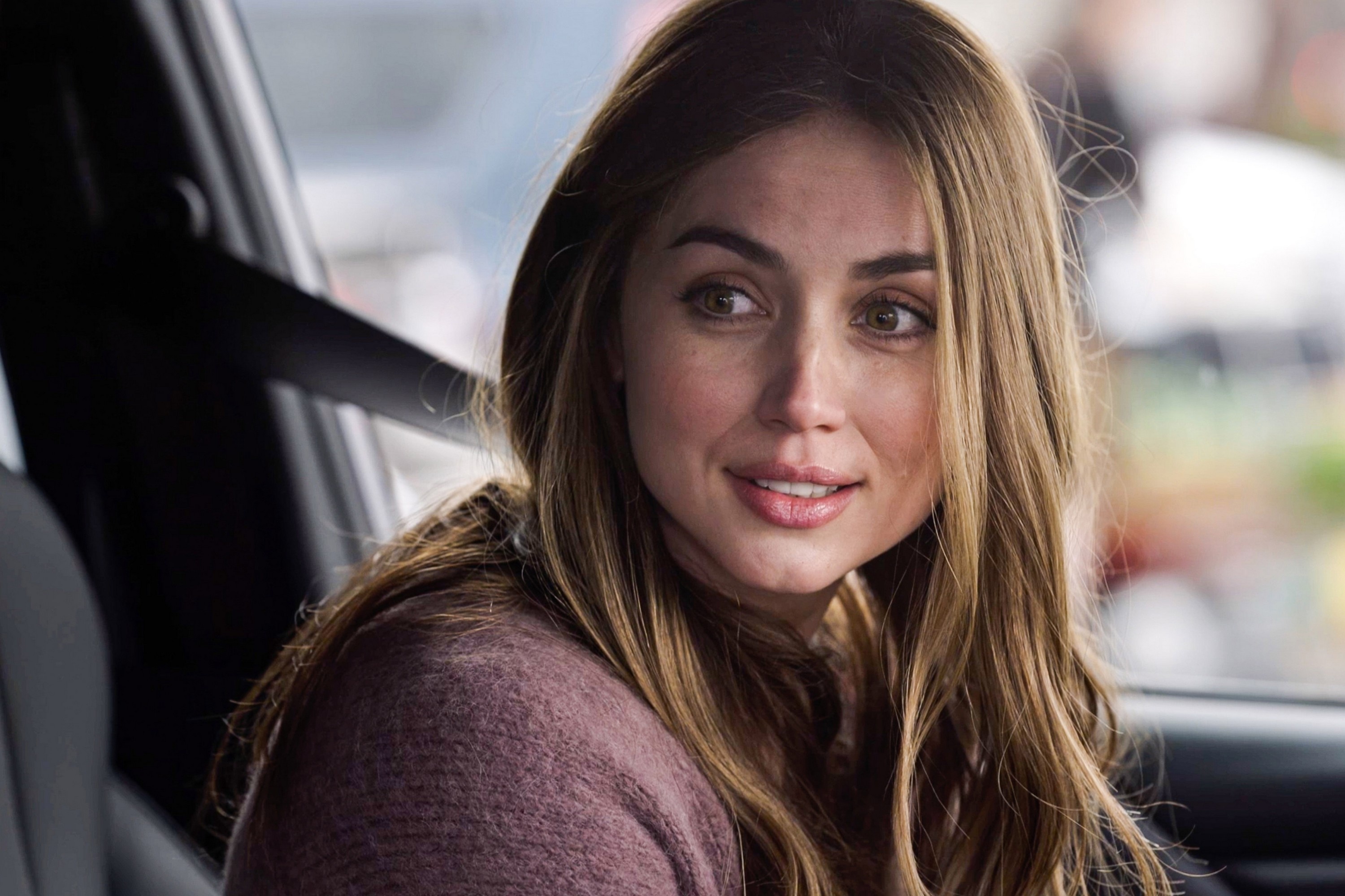 Download wallpaper in the car, Ana de Armas, Ana de Armas, Sadie Rhodes ... Download wallpaper in the car, Ana de Armas, Ana de Armas, Sadie Rhodes ...