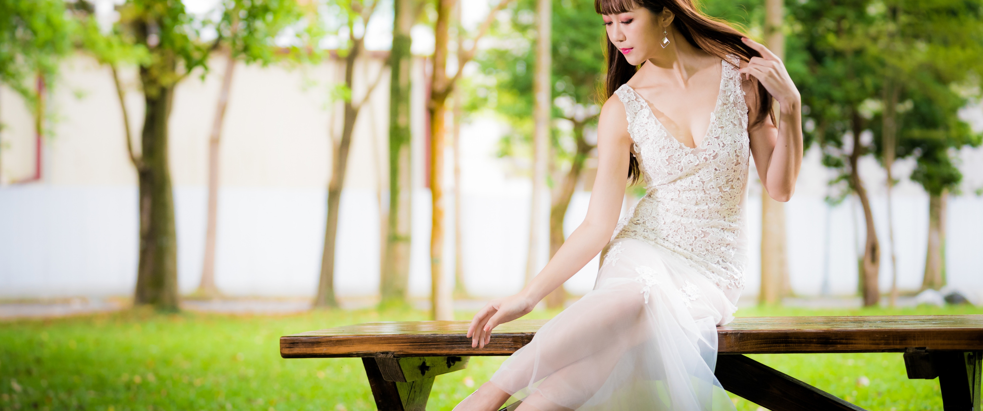 Download wallpaper girl, Asian, cutie, bokeh, section girls in resolution 3440x1440