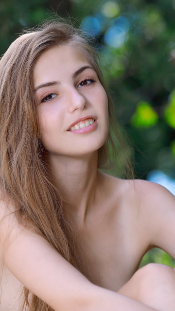 Download Wallpaper Model Met Art Smile Close Up It Tan Woman