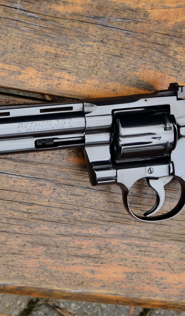 Download wallpaper Board, revolver, Colt Python, section weapon in ...