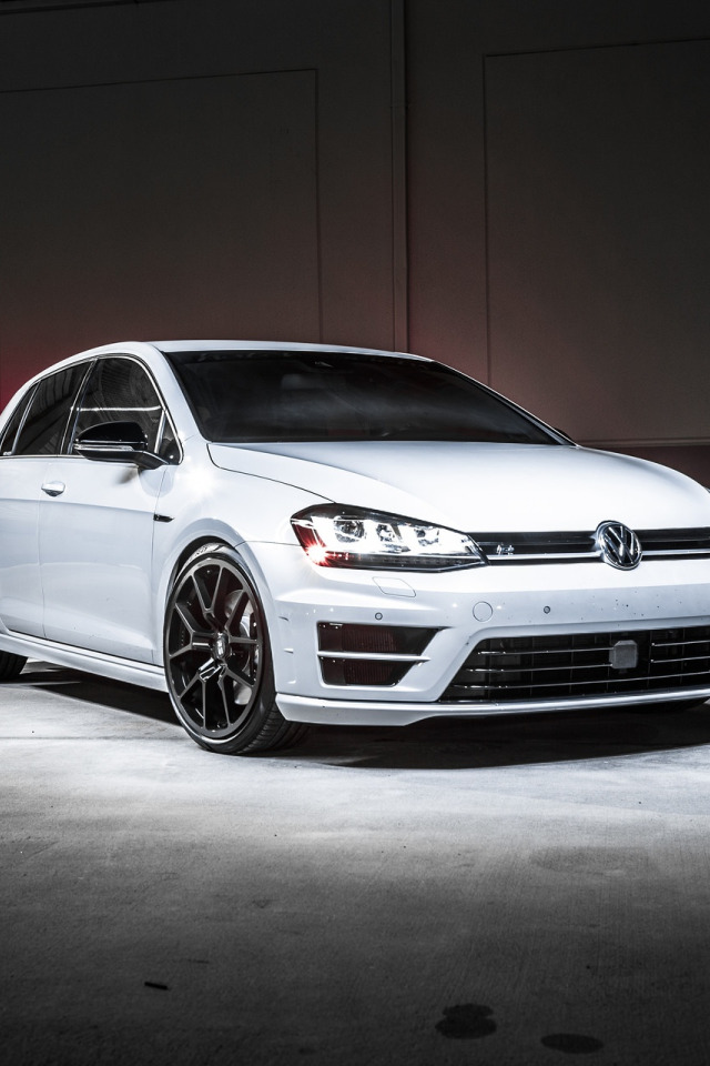 Download wallpaper Volkswagen, Light, White, Golf, VAG, section volkswagen in resolution 640x960