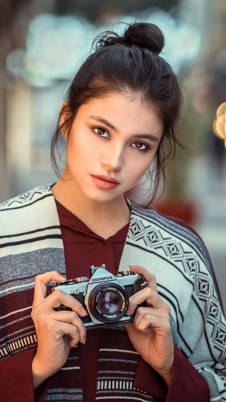 Download wallpaper Lods Franck, Leana, Lods, Franck, section girls in resolution 750x1334