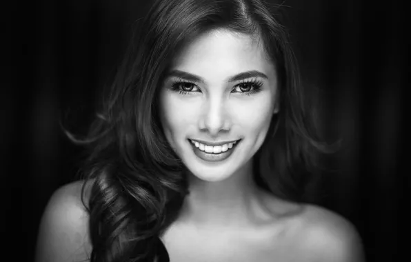 Download wallpaper look, girl, model, portrait, makeup, hairstyle ...