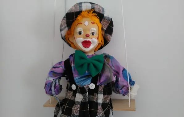 Wallpaper doll, clown, on the swings for mobile and desktop, section ...