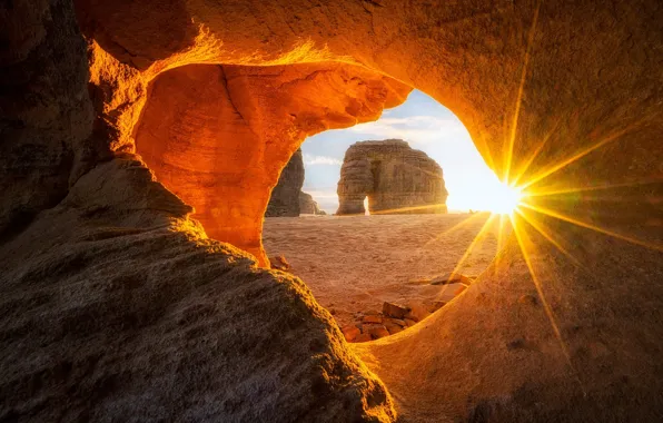 Download wallpaper the sun, rays, rock, cave, Elephant rock, ☀, section ...