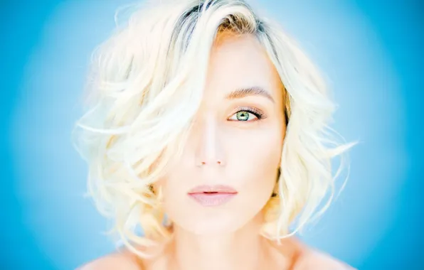 Download wallpaper look, pose, model, portrait, makeup, actress, singer ...