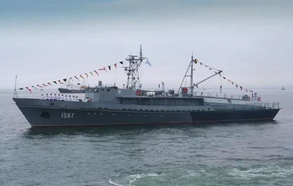 Download wallpaper ship, military, Parade, Pacific Fleet, torpedoman ...