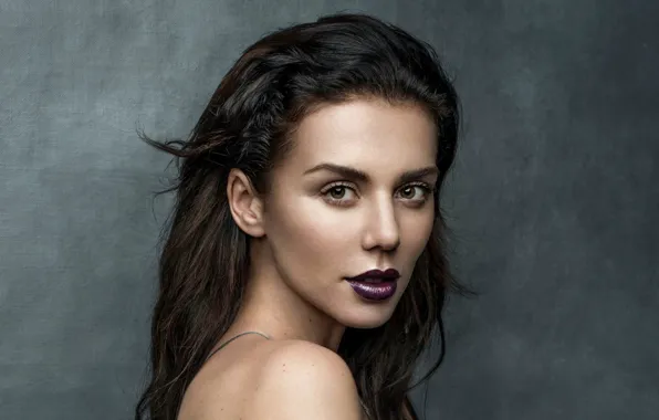 Download wallpaper look, face, portrait, makeup, actress, singer, Anna ...