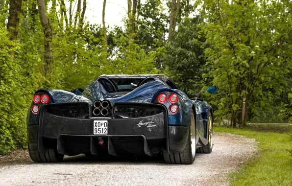 Download wallpaper sports car, Huayr To Pagani, Pagani Huayra Roadster ...