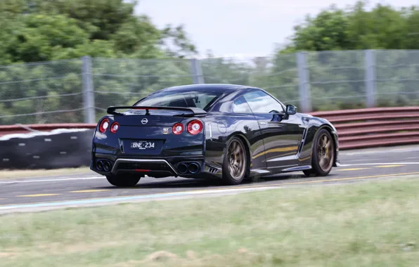 Wallpaper Nissan, GT-R, rear view, Nissan GT-R T-spec images for ...