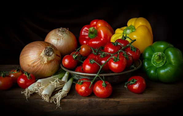 Download wallpaper still life, vegetables, tomatoes, section food in ...