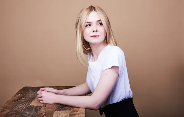 Wallpaper Elle Fanning, El Fanning, at the photo shoot for the film ...