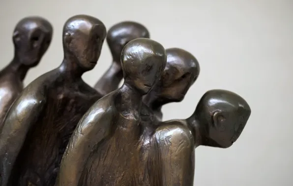 Wallpaper Sculpture, Death March Memorial, Death March from Dachau for ...