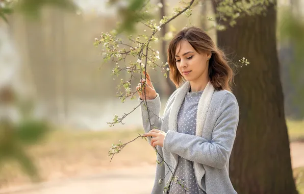 Download wallpaper look, girl, smile, spring, Elena Kisel, section ...