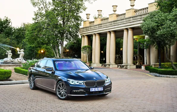 Download wallpaper lawn, BMW, track, arch, fountain, mansion, 730d ...