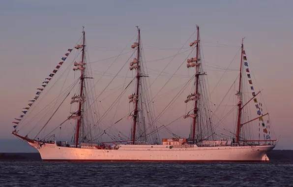 Download wallpaper sailboat, the evening, RAID, Sedov, section ...