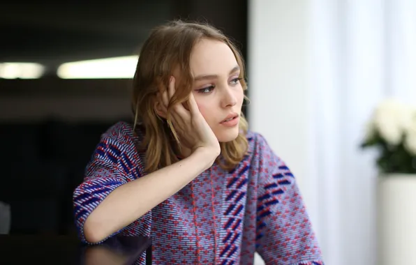 Wallpaper pose, model, makeup, actress, Lily-Rose Depp, Lily-Rose Depp ...