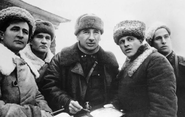 Download wallpaper black and white, The Great Patriotic War, Issa Pliev ...