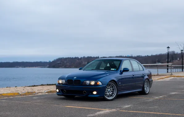 Wallpaper the sky, trees, red, clouds, blue, bmw, BMW, red, side view ...