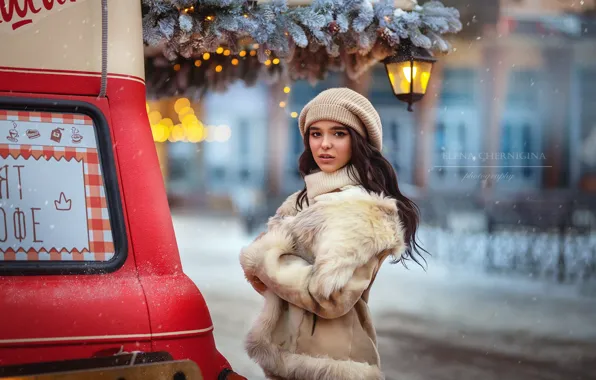 Wallpaper winter, girl, the city, portrait, Elena Chernihiv for mobile ...