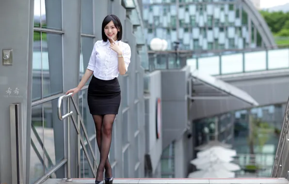 Wallpaper Look Model The Fence Portrait Brick Makeup Dress