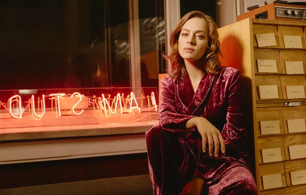 Download wallpaper look, pose, figure, actress, Aglaia Tarasova ...