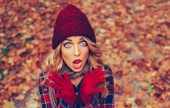 Wallpaper Autumn Look Face Model Hair Surprise Gloves For Mobile