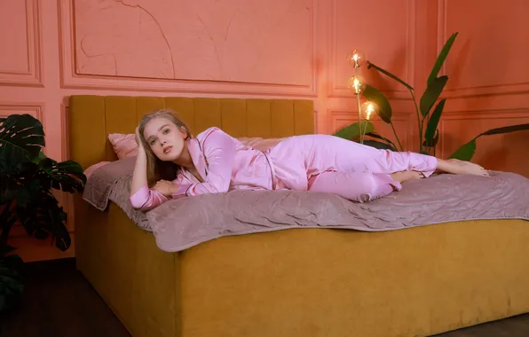 Wallpaper model, brunette, gorgeous, posing, beautiful face, Xenia ...