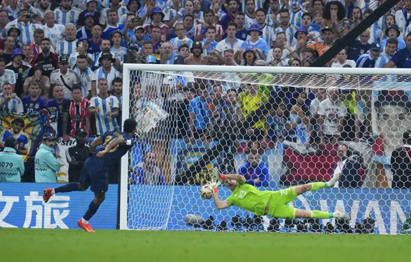 Wallpaper football, football, save, Emiliano Martinez, Emiliano ...