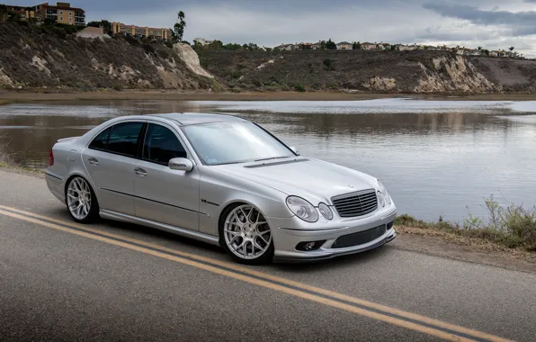 Download wallpaper silver, silver, mercedes, Mercedes, amg, e-class ...