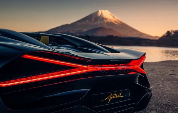 Download wallpaper Bugatti, close up, taillights, W16 Mistral, Bugatti ...