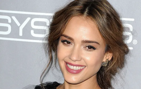 Download wallpaper face, smile, star, actress, beauty, jessica alba ...