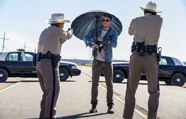 Download wallpaper car, hat, umbrella, police, vampire, tv series ...