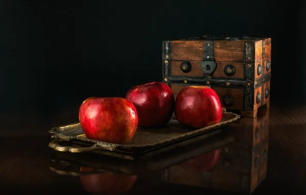 Download wallpaper reflection, table, apples, red, box, black ...