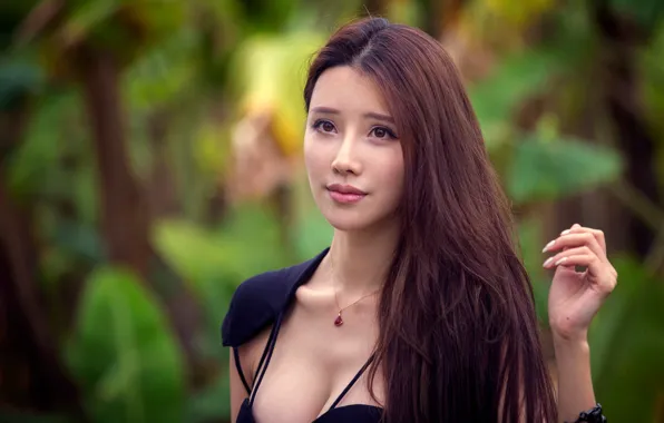 Download wallpaper greens, background, model, portrait, makeup, hairstyle, brown hair, Asian ...