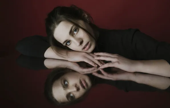 Download wallpaper girl, reflection, portrait, section girls in ...