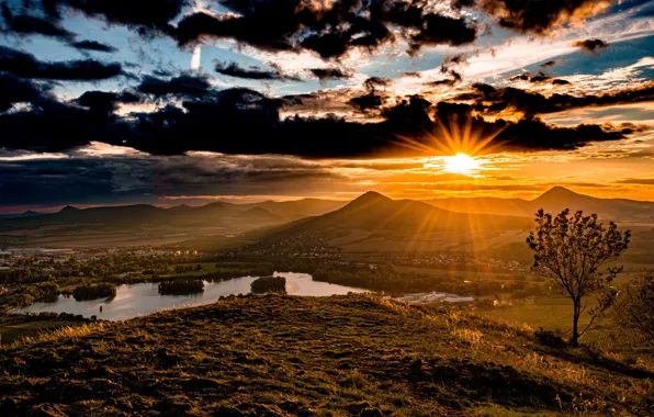 Download wallpaper the sun, sunset, mountains, clouds, view, contrast ...