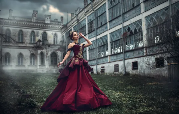 Wallpaper clouds, woman, the building, dress, Queen for mobile and ...