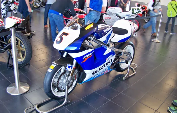 Wallpaper suzuki, moto, classic, src images for desktop, section ...