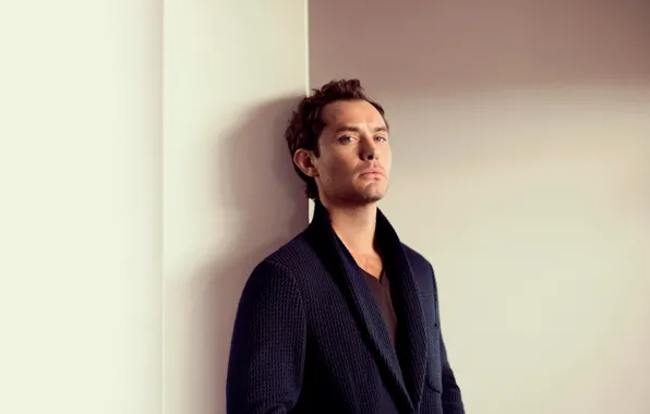 Download wallpaper photoshoot, Jude Law, The Journal, Mr.Porter ...