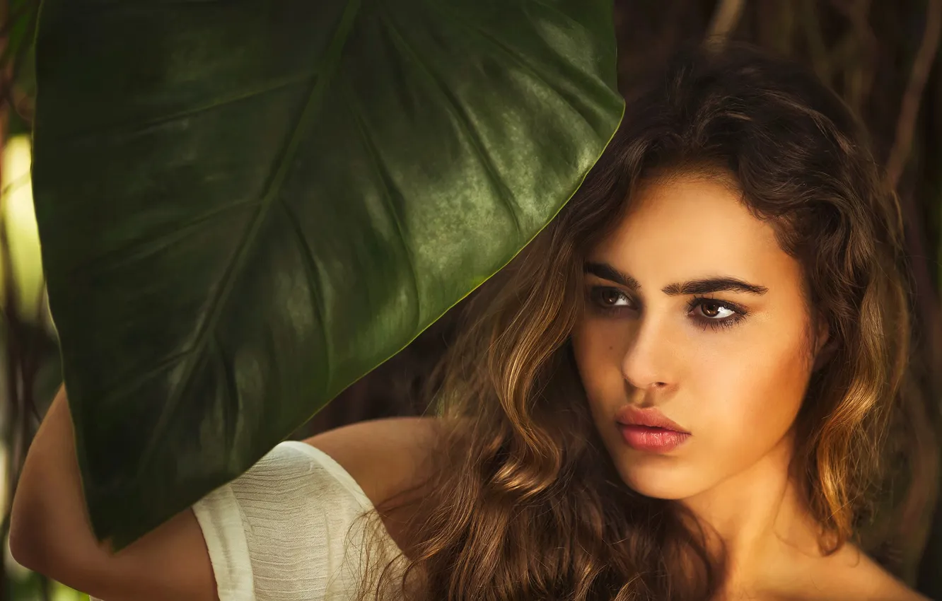 Wallpaper look, girl, face, pose, portrait, makeup for mobile and ...