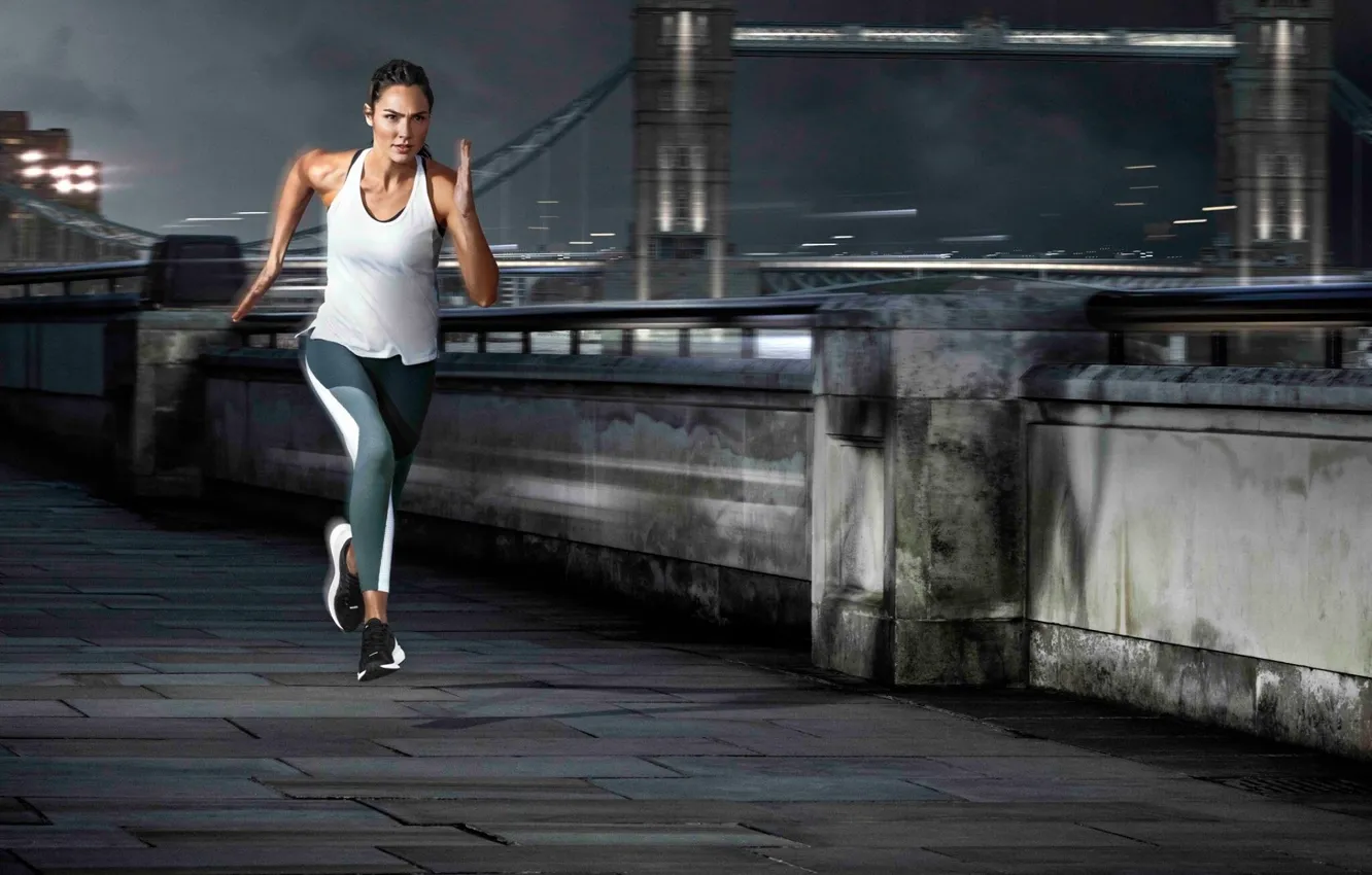 Wallpaper sport, Mike, slim, actress, brunette, running, beautiful ...