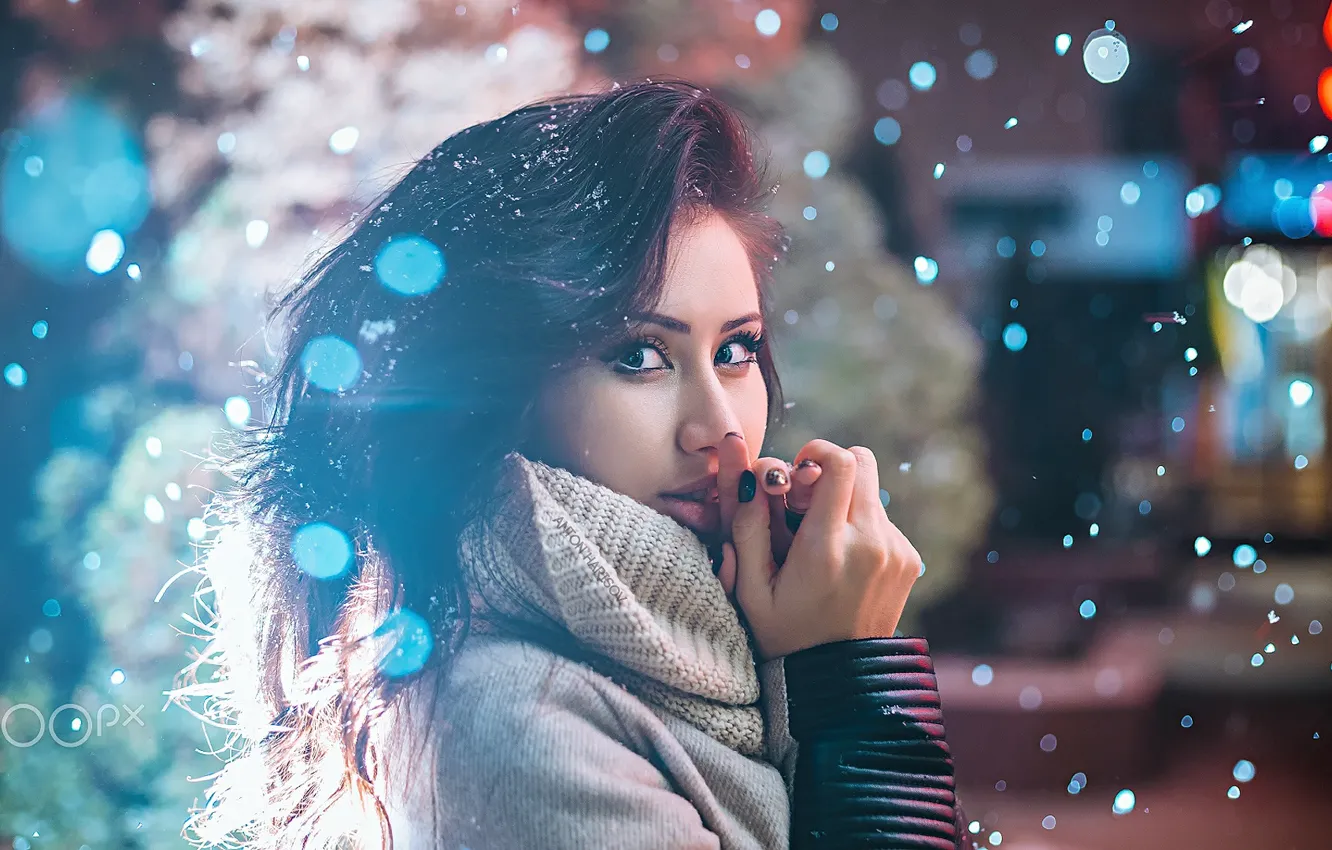 Wallpaper look, girl, snow, portrait, bokeh for mobile and desktop, section девушки, resolution ...